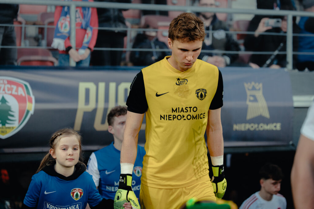 MKS Puszcza Niepołomice » Jin Hyun-Lee zostaje w Puszczy Niepołomice!